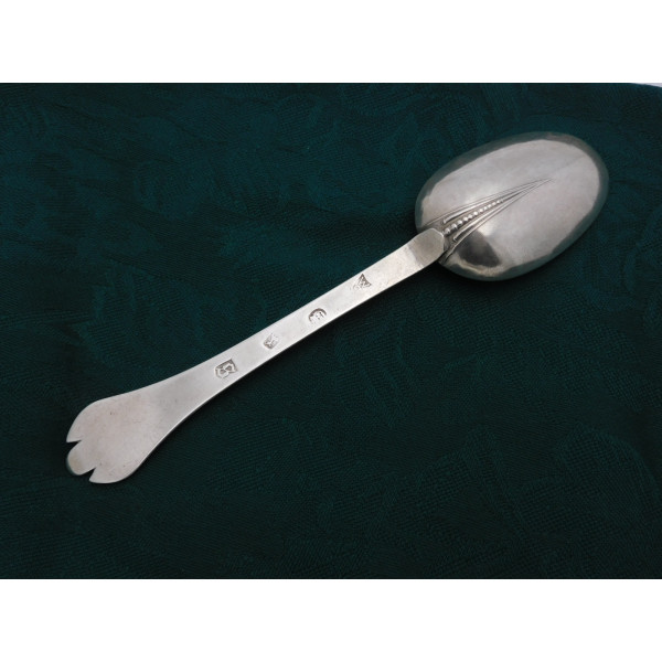 Beaded Rattail Silver Trefid Spoon, 1695 Wm Scarlett » Antique Silver ...